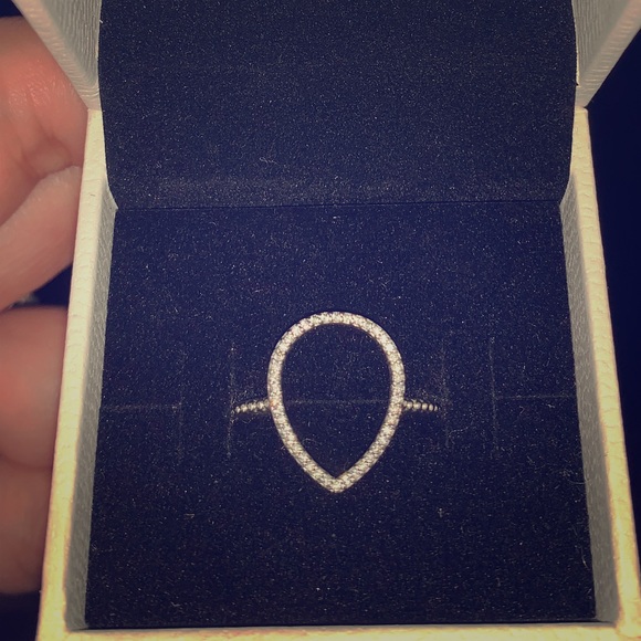 Pandora | Jewelry | New Pandora Silhouette Tear Drop | Poshmark